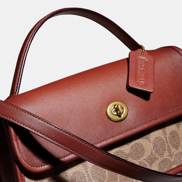 Coach | Bags | Coach Signature Canvas Turnlock Clutch Bag Medium Beige ...